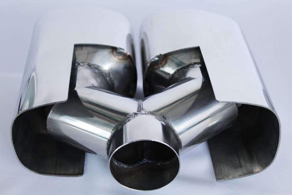 Dual Square Exhaust Tips