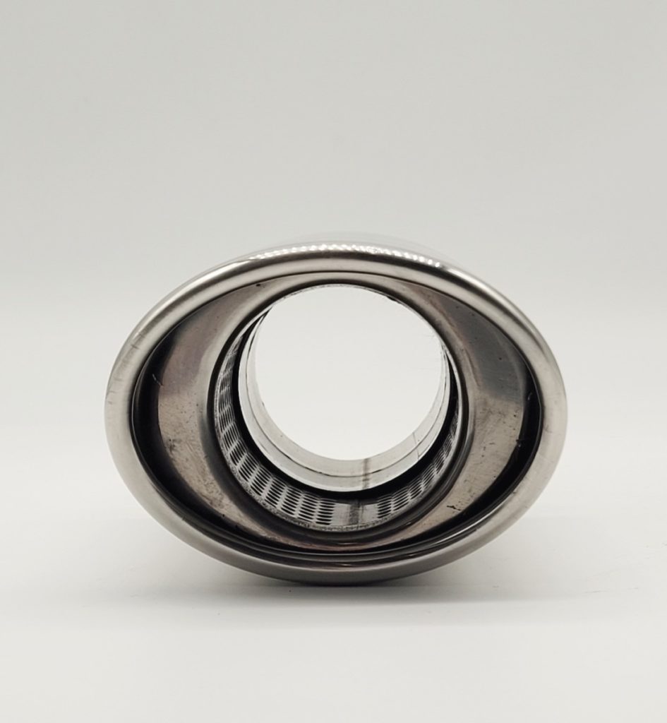 Single Oval Straight Cut Tail Pipe With Perf, Slashed Cut Trim - MIJ ...