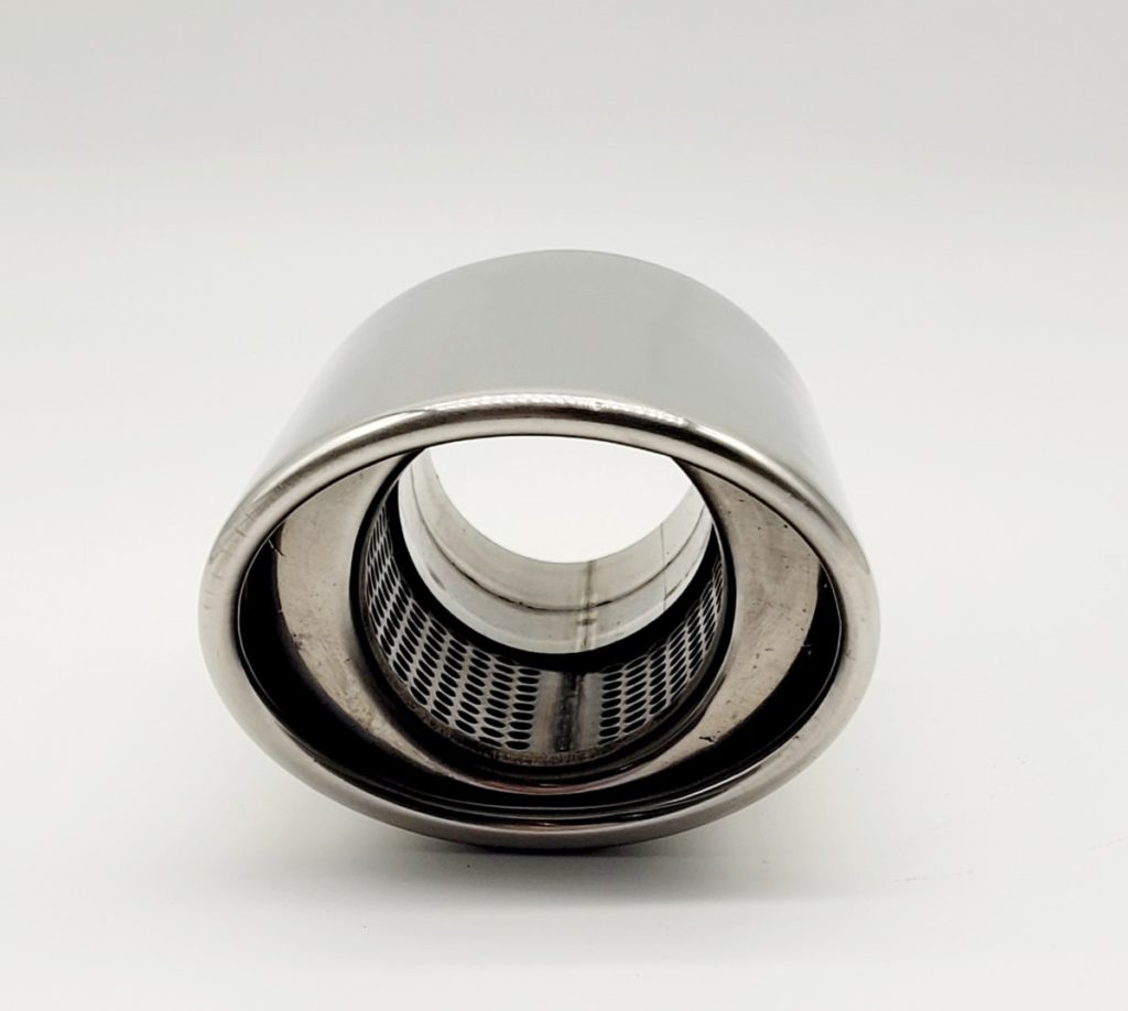 Single Oval Straight Cut Tail Pipe With Perf, Slashed Cut Trim - MIJ ...