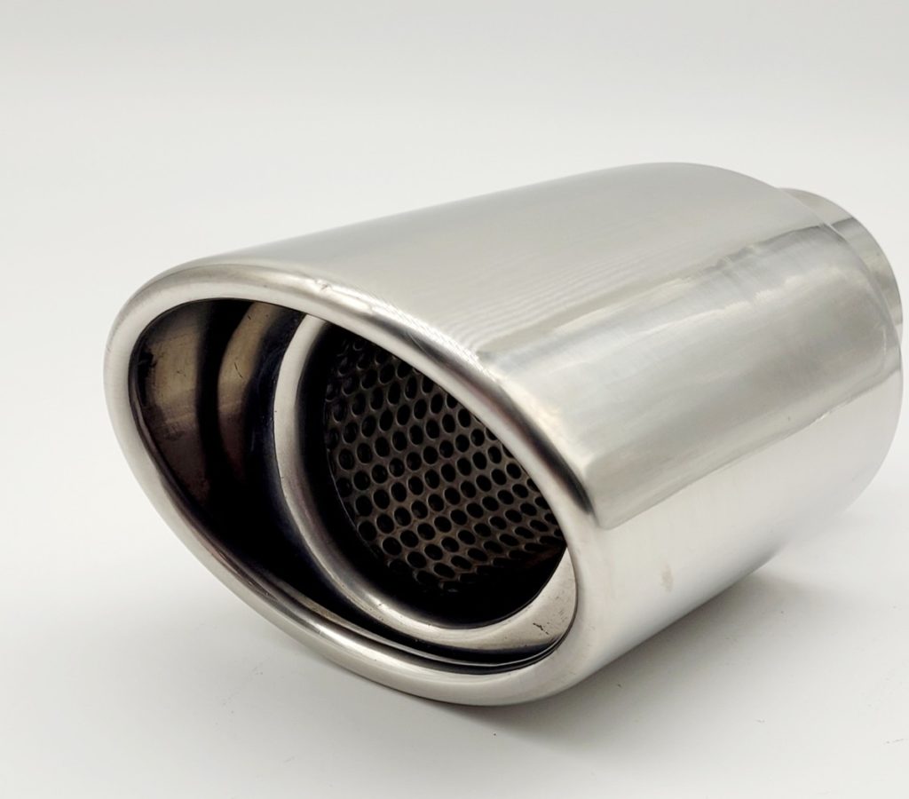 Single Oval Straight Cut Tail Pipe With Perf, Slashed Cut Trim - MIJ ...